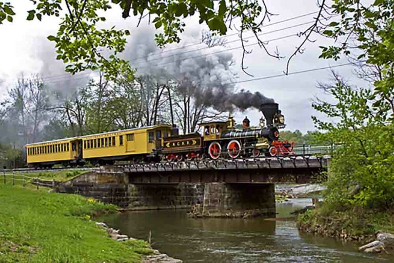 BEST OF GETTYSBURG + "STEAM INTO HISTORY" TRAIN - TLC Tours